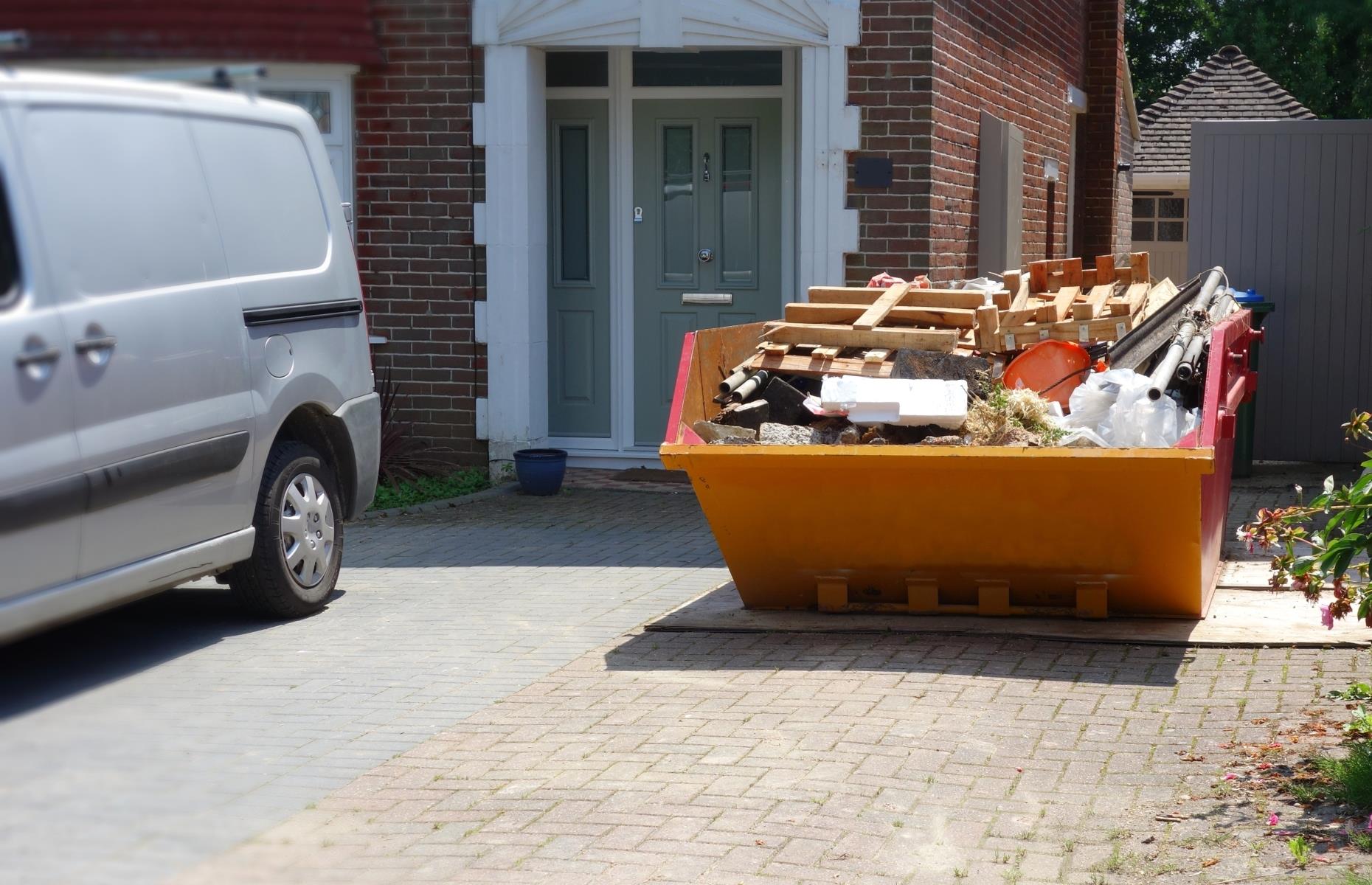 5 things you CAN'T throw in a skip (and 10 you can)