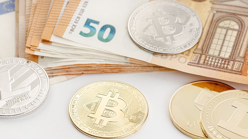 Should European banks consider holding cryptocurrencies like Bitcoin as ...