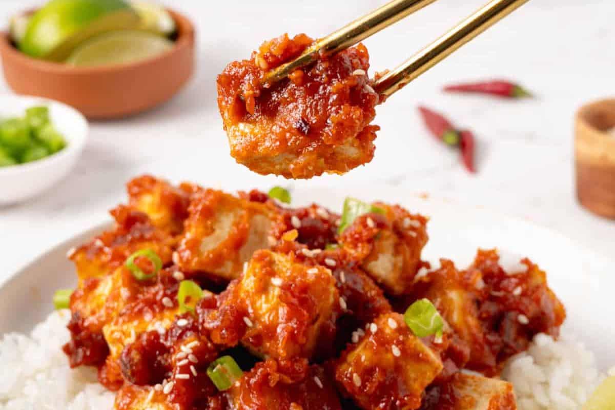 Satisfy Your Crunch Cravings With These 12 Golden And Crispy Tofu Recipes