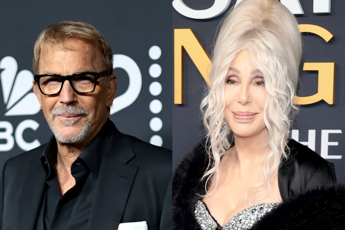 Kevin Costner sits with Cher at SNL50 after his awestruck reaction to ...