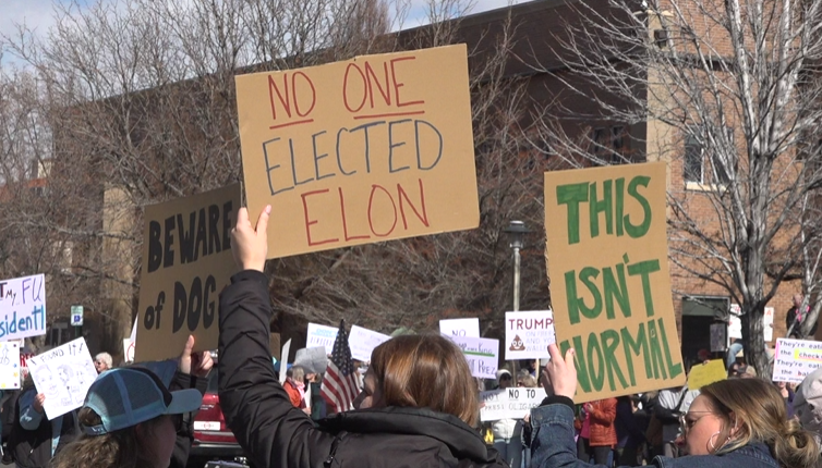 Protestors at GJ City Hall objecting Trump, Musk on President’s Day