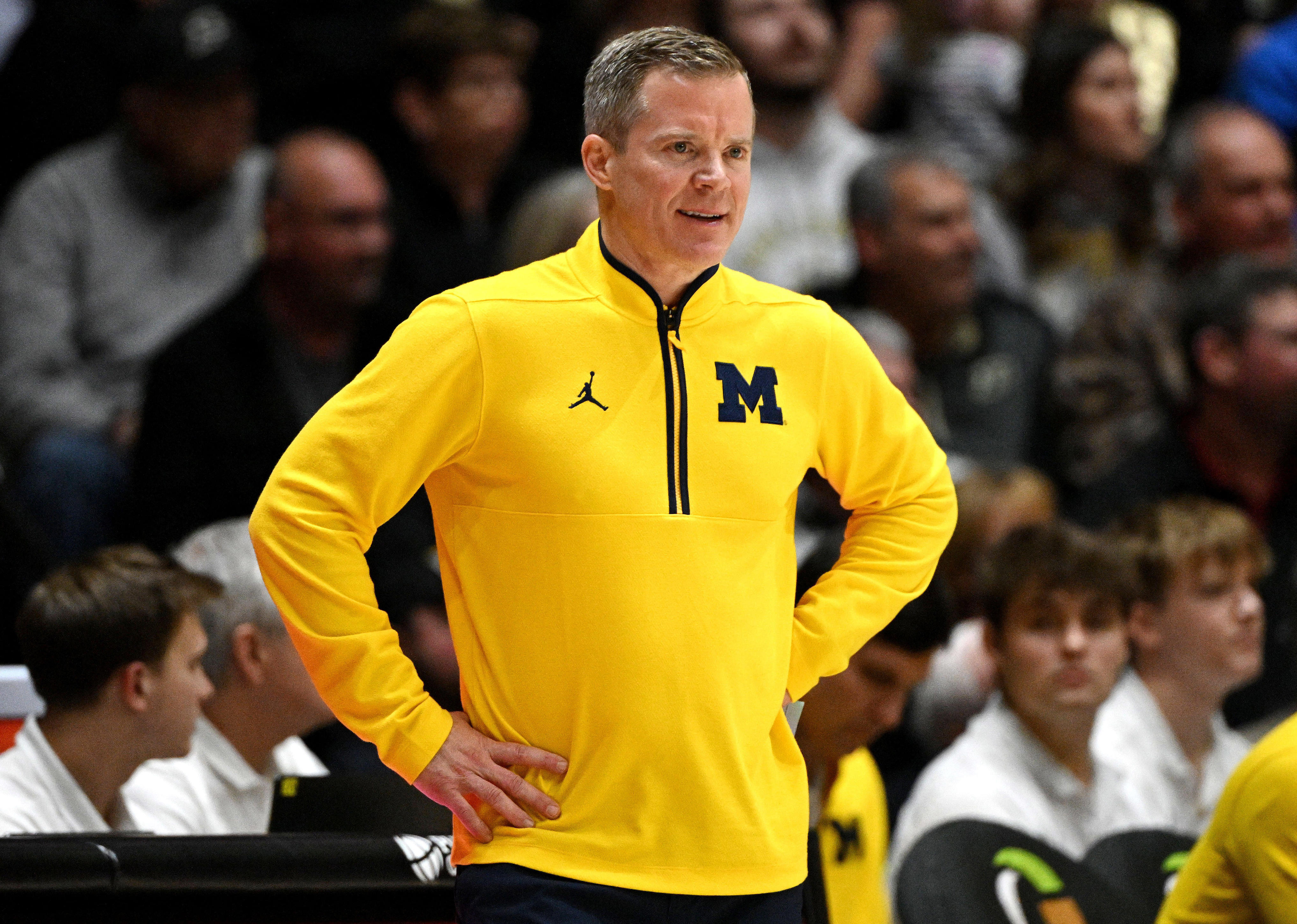 Michigan basketball gets first commitment in 2026 from 7-foot-3 big man ...