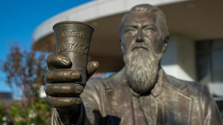 Why The Confederate Pharmacist Who Invented Coca-Cola Put Cocaine In It