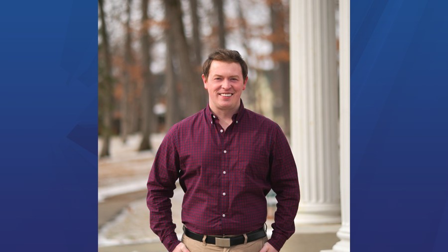 Burnett outraises Kraham in race for Binghamton Mayor