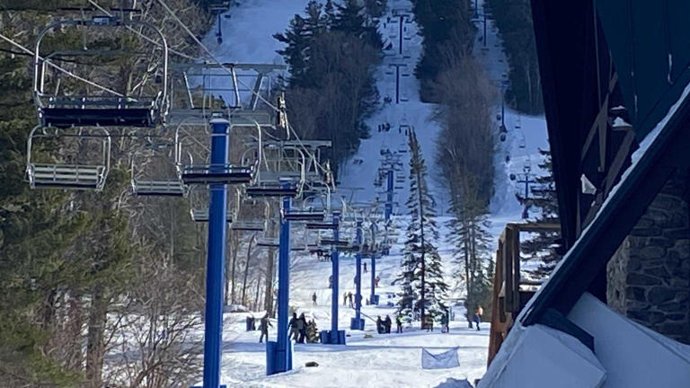 Dozens of skiers rescued from lift after it stalled at Pats Peak