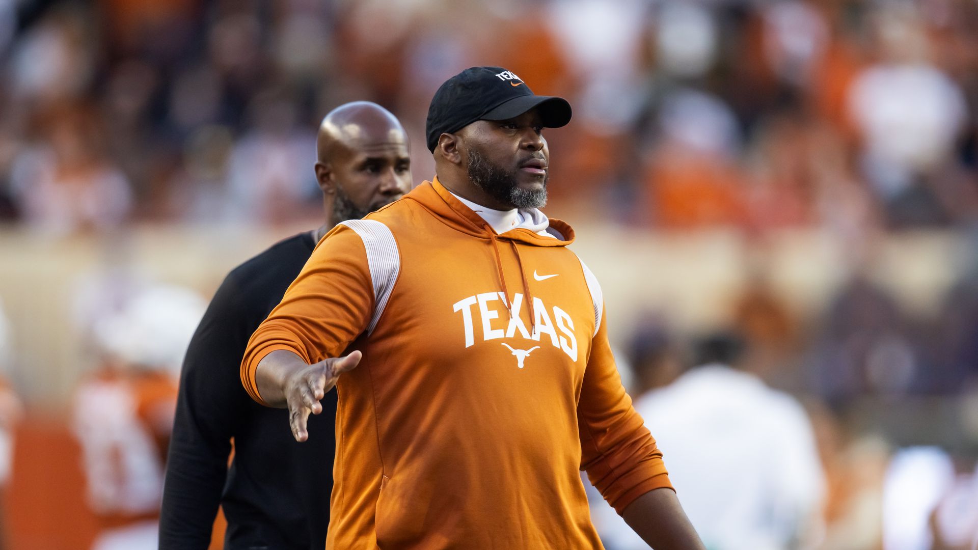 Reports: S&C coach Torre Becton remaining at Texas despite NFL interest