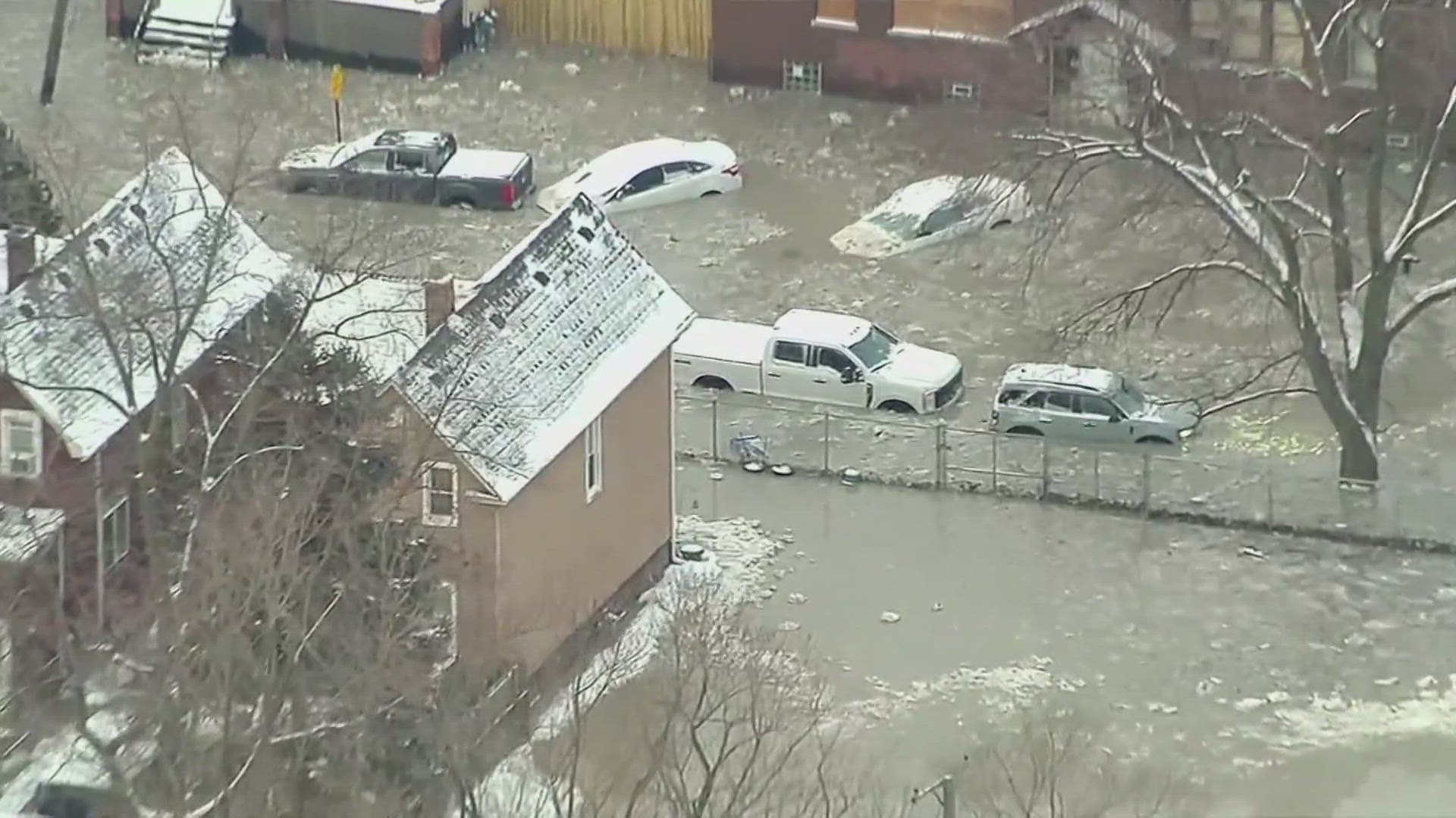 Massive water main break floods portions of Southwest Detroit