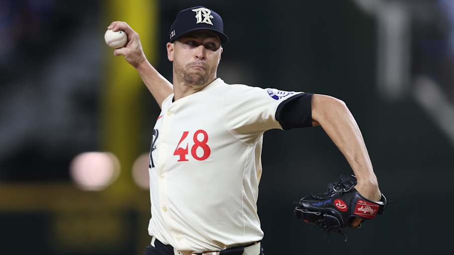 Texas Rangers Superstar Ace Impresses Teammates During First Bullpen ...
