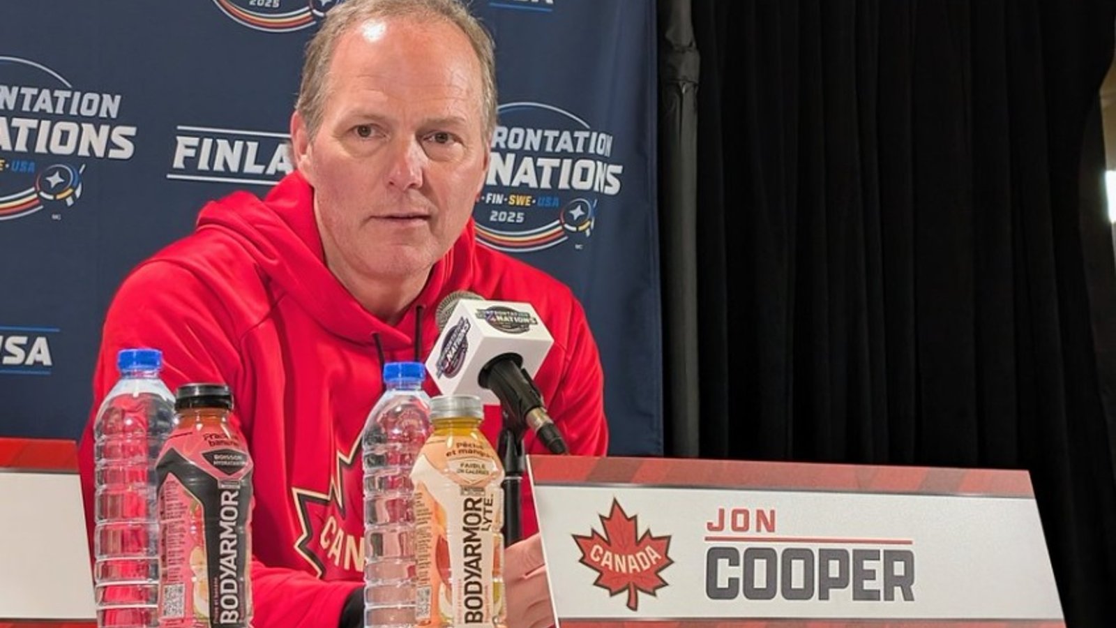 4 NATIONS: Jon Cooper modifie tous ses trios juste avant le match face ...
