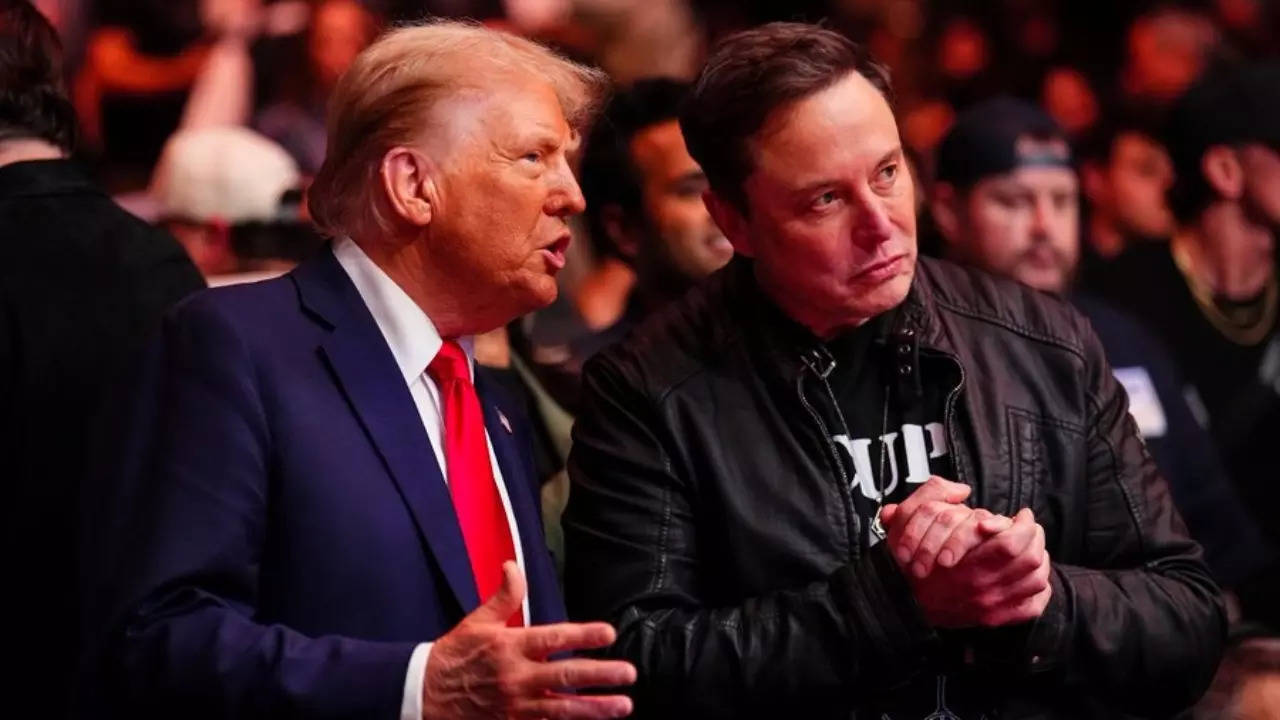 Elon Musk Posted '14 Flags' At 2:14 PM On Presidents' Day: What It Means