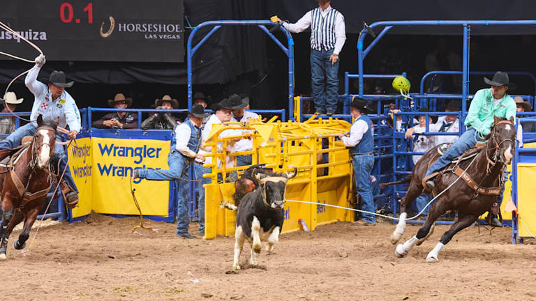 Egusquiza and Lord Dominate Bracket 4 Team Roping at San Antonio Stock ...