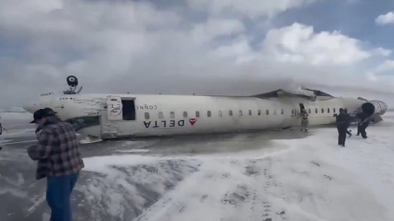 8 injured after plane flips upon landing at airport in Canada: Report