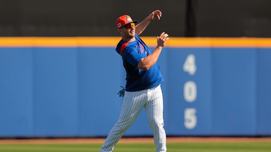 Pete Alonso Jokingly Apologizes to Steve Cohen After Drawn-Out Mets ...