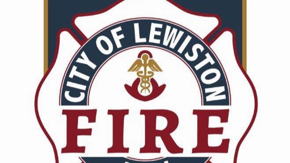 Lewiston fire department battles weekend trailer fire