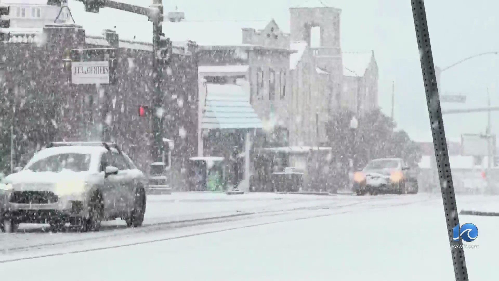 Residents, crews prepare for expected heavy snowfall Wednesday across ...