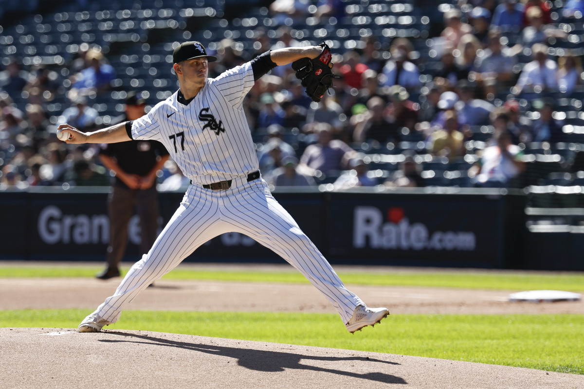 Chicago Cubs Sign 110-Game Starting Pitcher to Deal