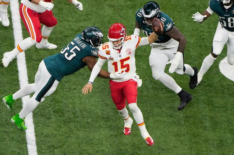 Patrick Mahomes slammed for 'Superman' stunt at Super Bowl that cost Chiefs