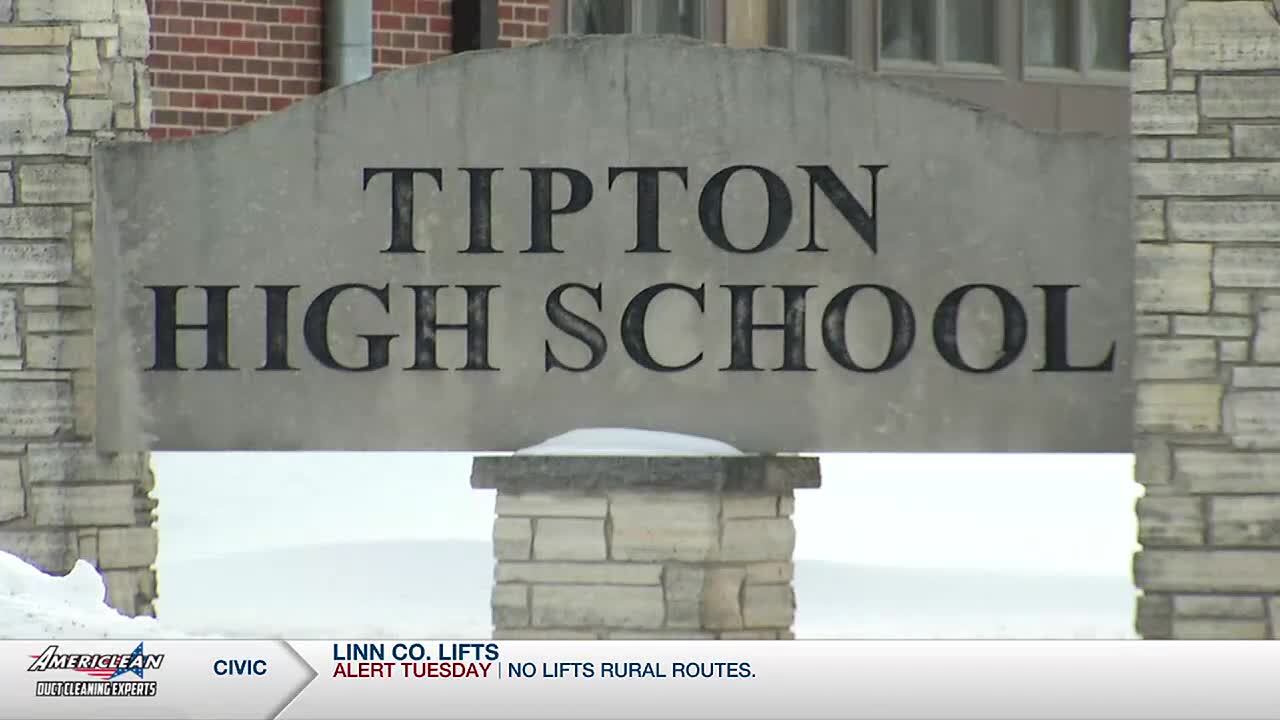 Tipton parents bring bullying concerns to school board