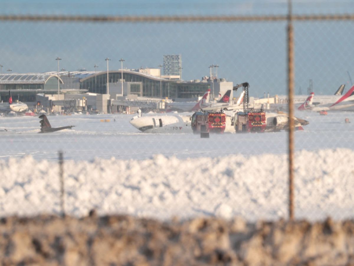 Delta Airlines Flight Crash-Lands In Canada, Leaves 18 Injured: Retail ...