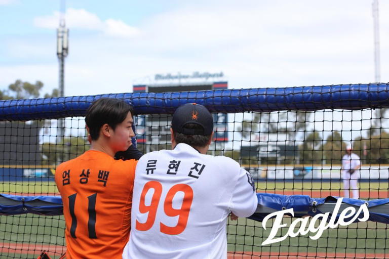 Padres Pitcher Cole Paplham Gets Hit in the Face by 102 MPH Line Drive ...