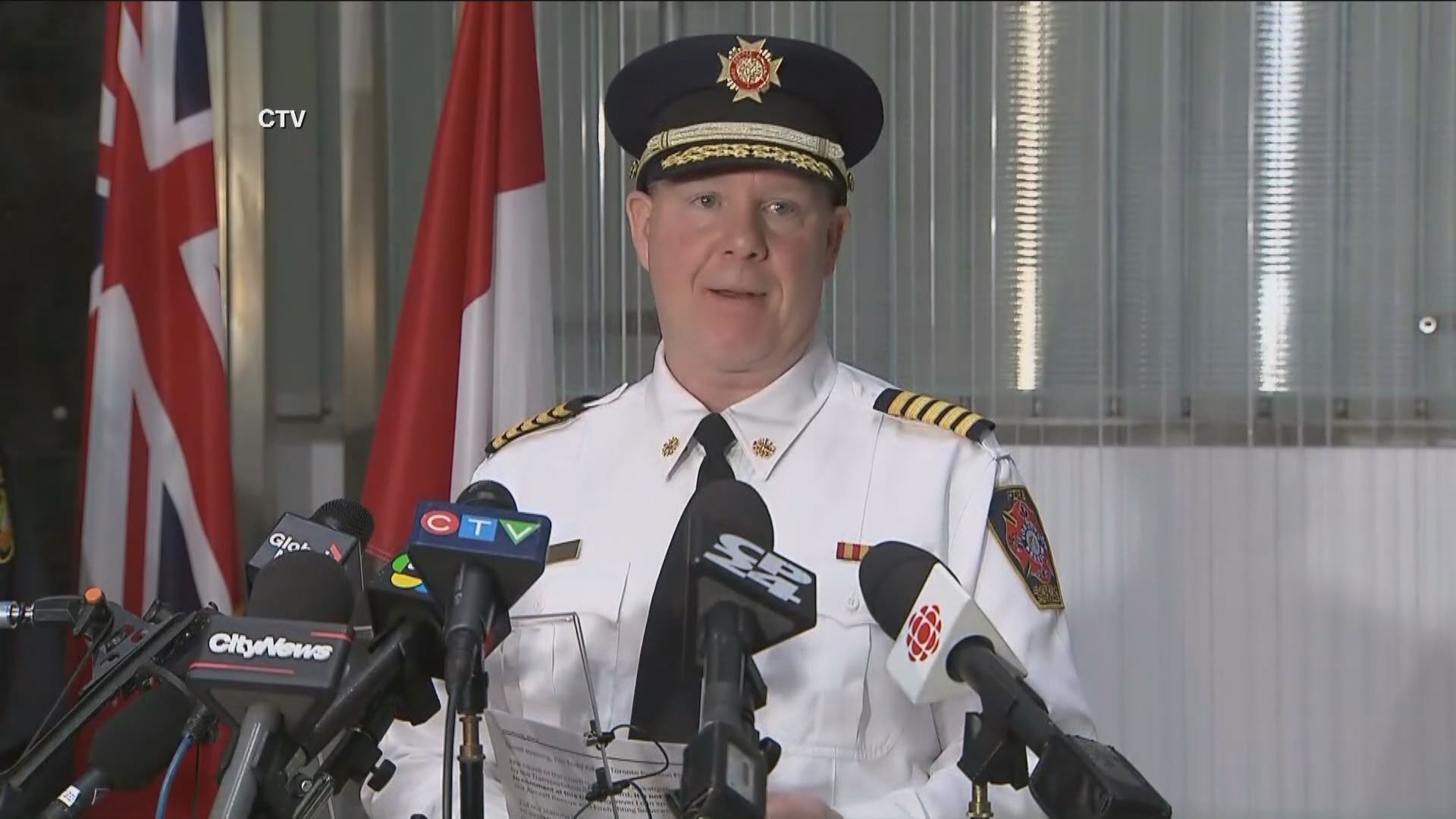 WATCH: Toronto Pearson Fire Chief provides update to crash