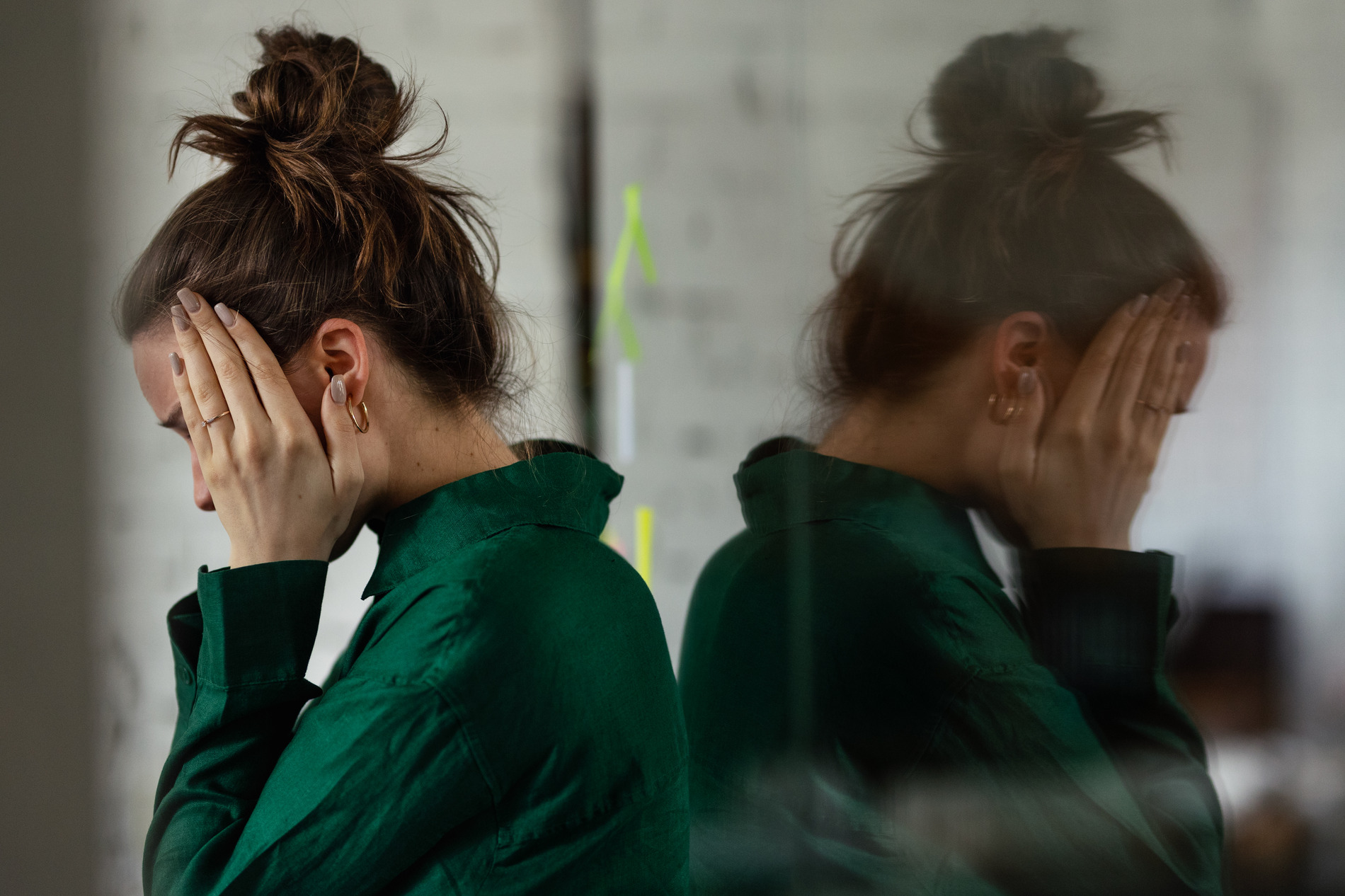 16 Reasons You Feel So Anxious All The Time