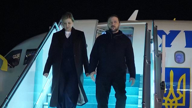 Ukrainian President Volodymyr Zelensky arrives in Turkey