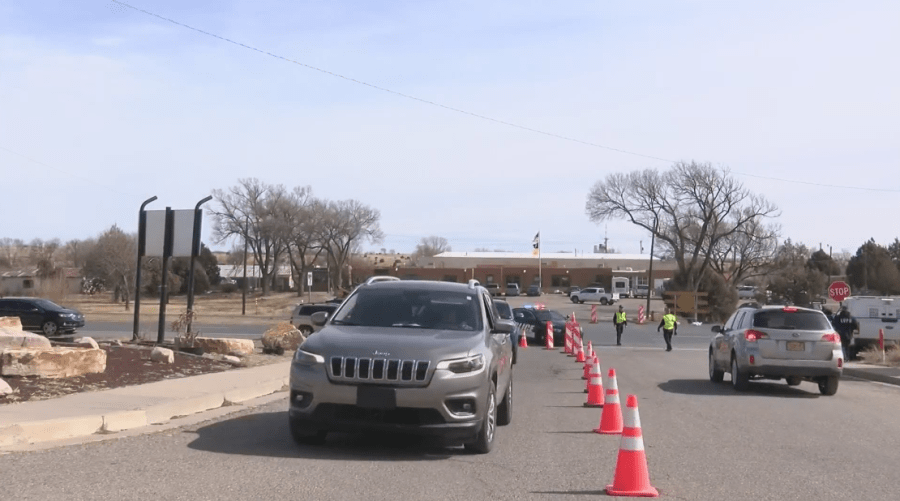 Water line break in Las Vegas causes outages for hundreds of homes ...