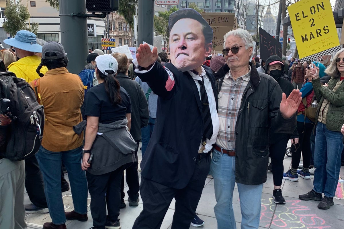 ‘No kings on Presidents Day’: Protesters rage across nation against ...