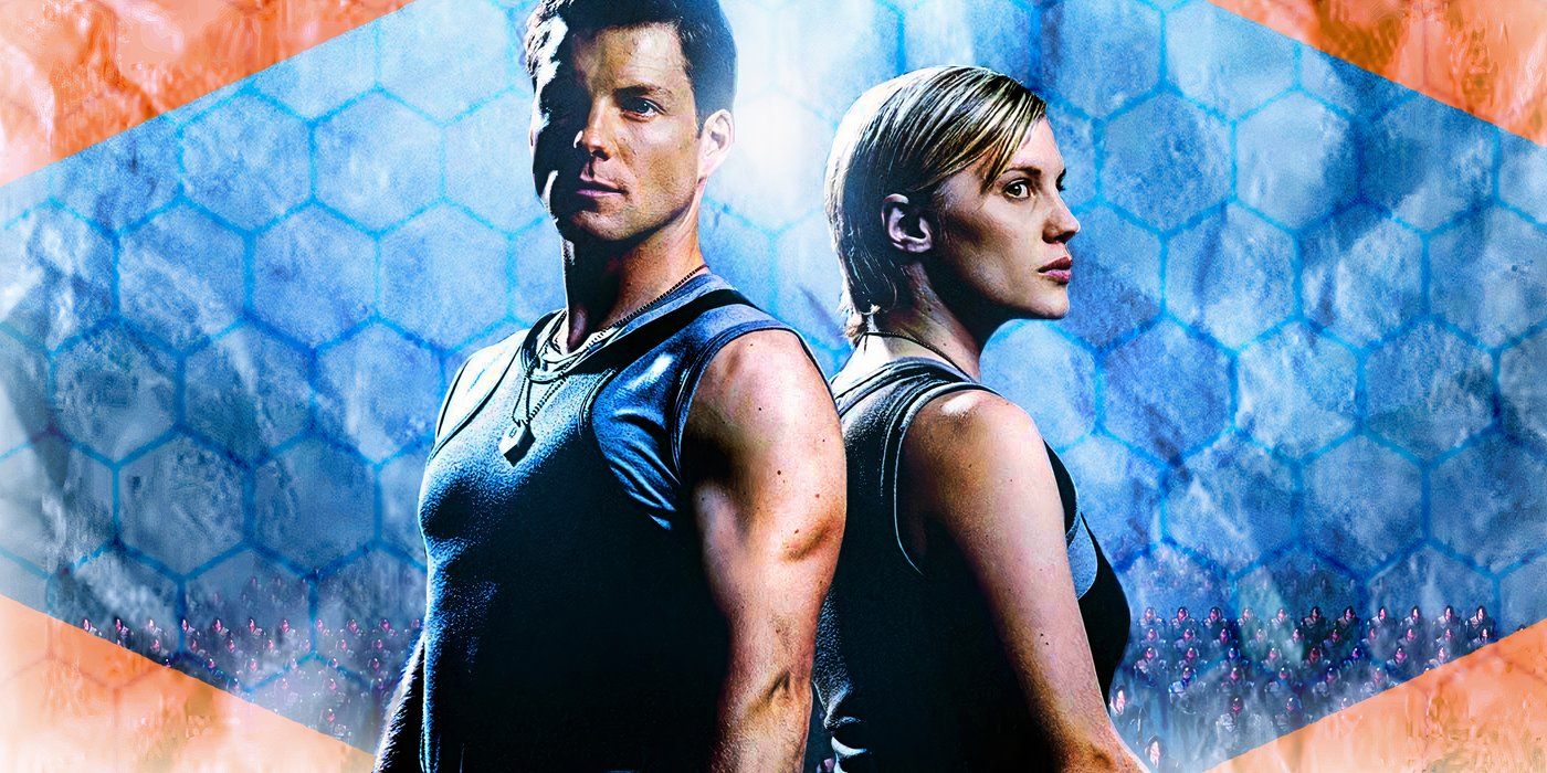 Why Every Sheet Of Paper In Battlestar Galactica Had Its Corners Cut Off