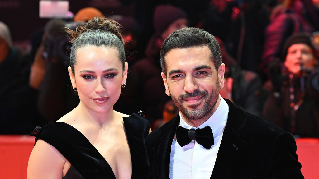Elyas M'Barek kennt das Geheimnis: So funktioniert eine Ehe Elyas M'Barek kennt das Geheimnis: So funktioniert eine Ehe