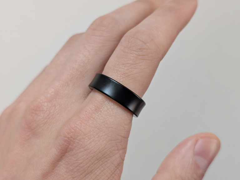 サムスンの指輪型デバイス「Galaxy Ring」レビュー：「時計を外して寝る派」にもオススメ