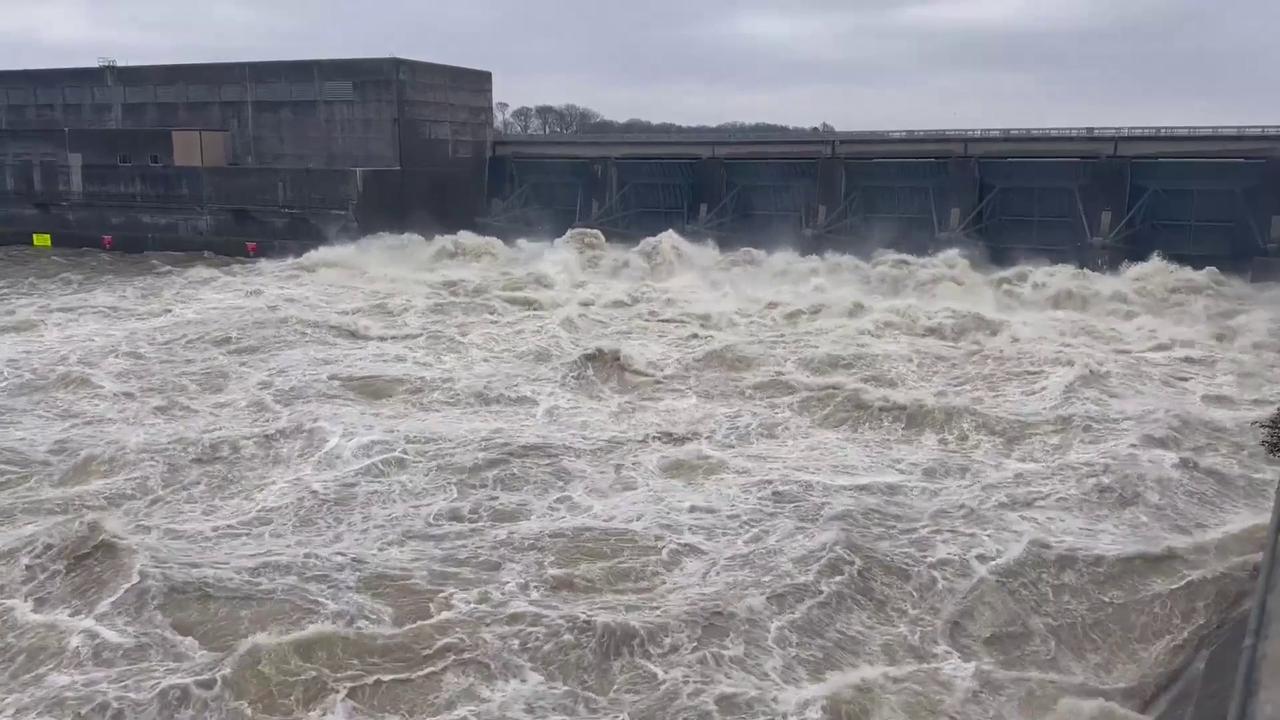 Dam releases torrents of water amid heavy rain in Tennessee