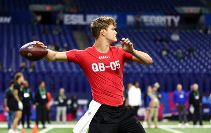 NFL sends 2025 NFL Scouting Combine Invites to Shedeur Sanders, Dillon ...