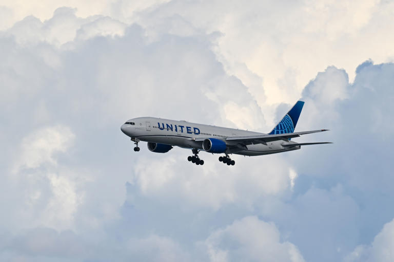 Latest plane crash in Toronto only increases passenger uneasiness