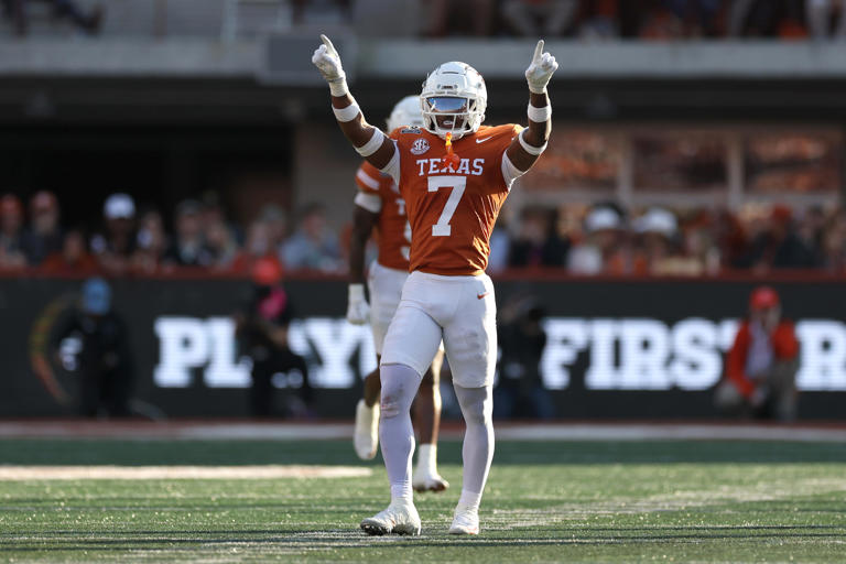 Breaking down new Commanders' 7-round mock draft