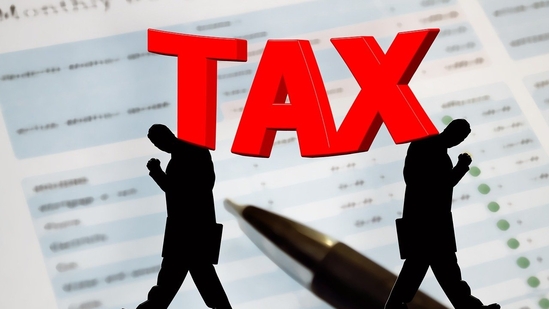 Income Tax Dept uncovers ₹22,000 crore in undisclosed foreign assets ...