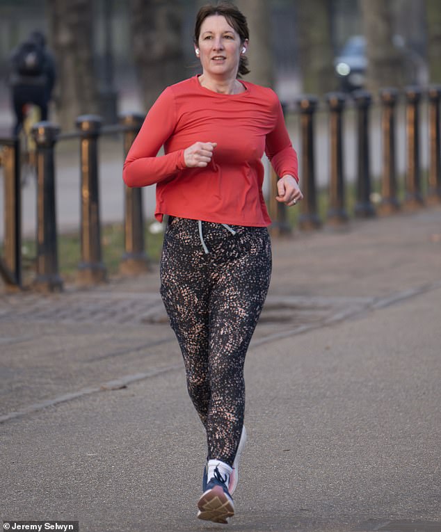 Rachel Reeves 'wrongly claimed to have published work in a journal'