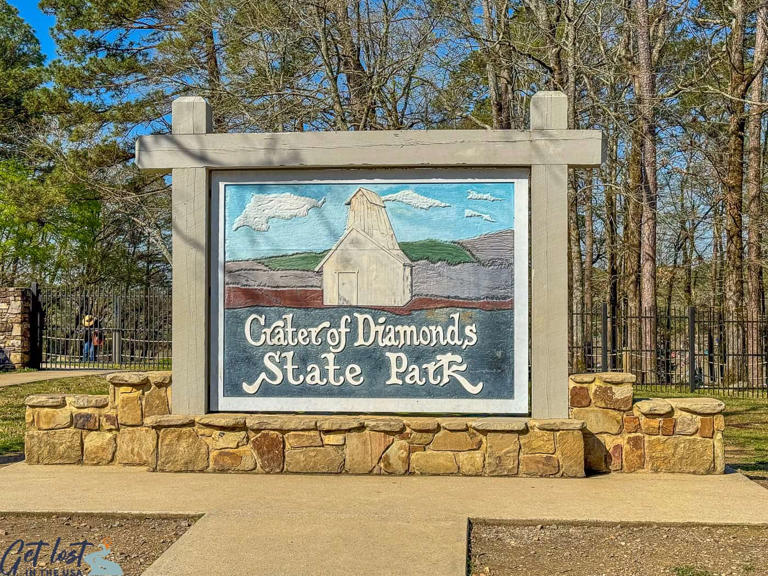 I Went to Crater of Diamonds State Park (Here's What You Need to Know)
