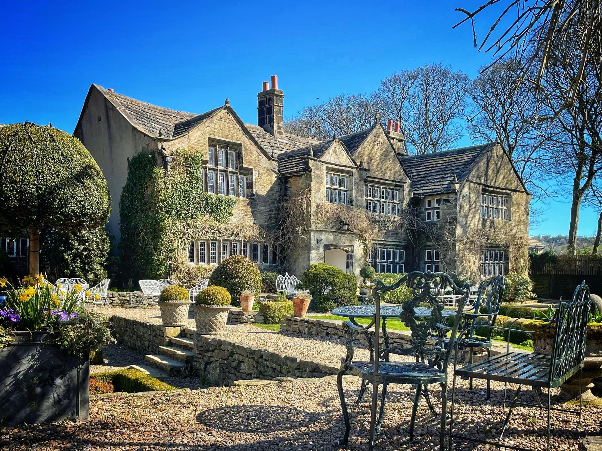 102-Year-Old Craftsman Reunites with Holdsworth House Hotel – 62 Years ...