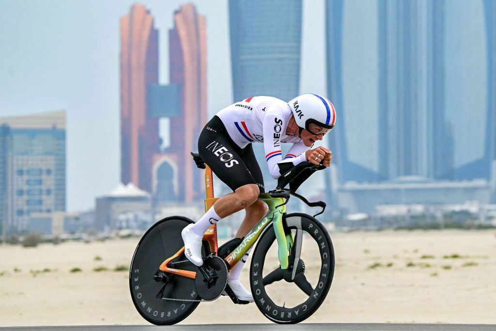 UAE Tour: Josh Tarling wins stage 2 time trial UAE Tour: Josh Tarling wins stage 2 time trial