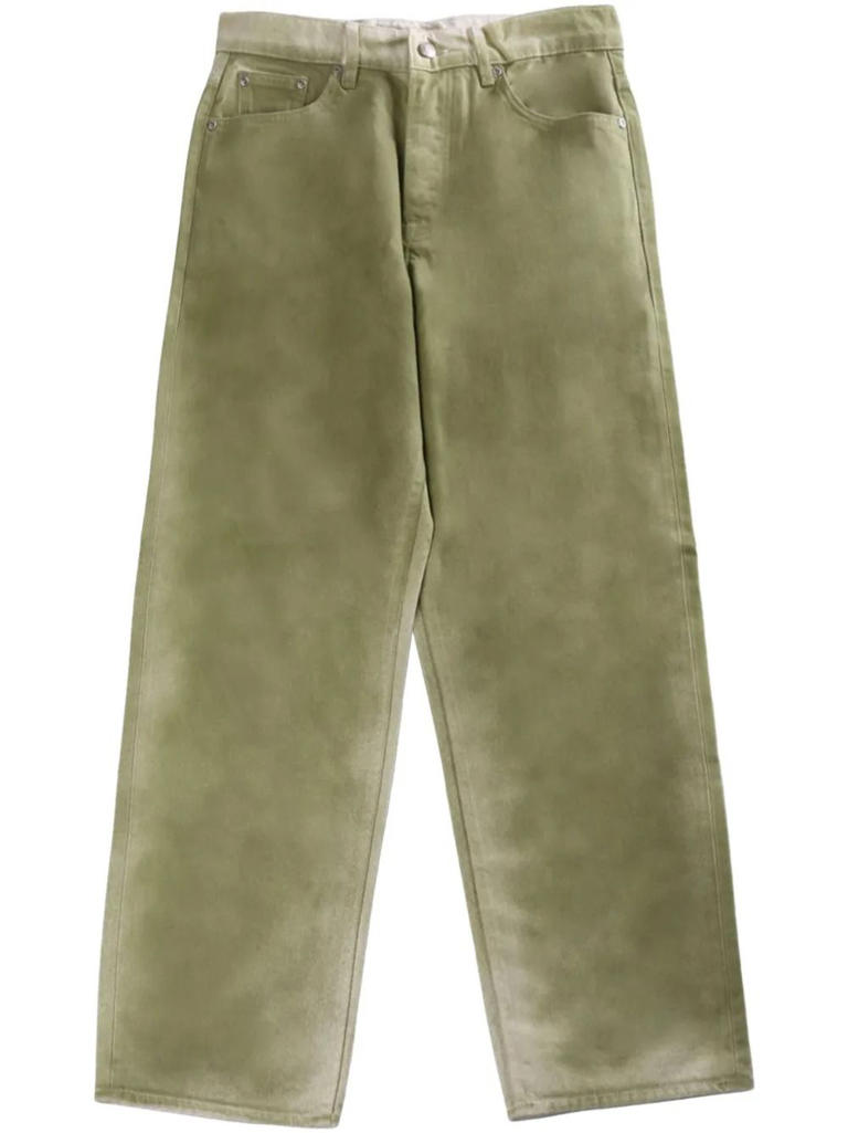 Plus de 40 ans après sa création, cette marque est l'obsession mode des ...