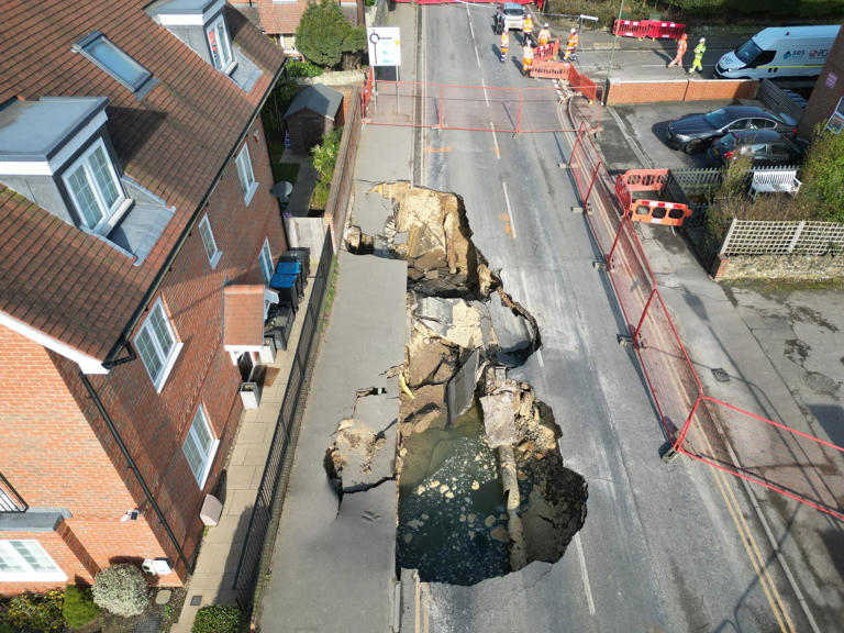 Godstone sinkhole: Buildings evacuated and part of high street closed ...