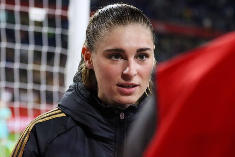 Jule Brand: Freund, Gehalt und Geschwister – das musst du über die ...