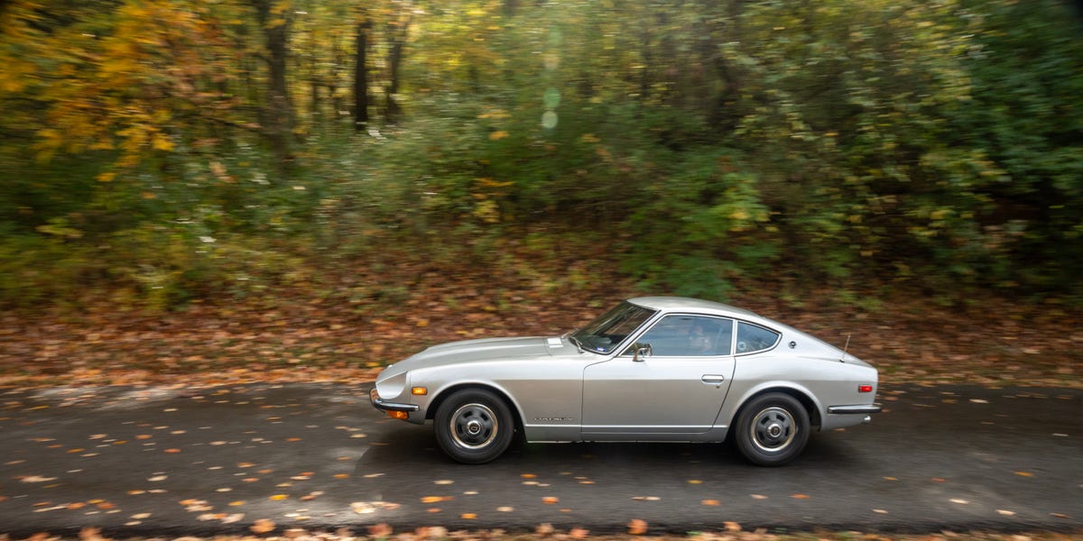 Driving a Vintage Datsun 240Z Is All About Process