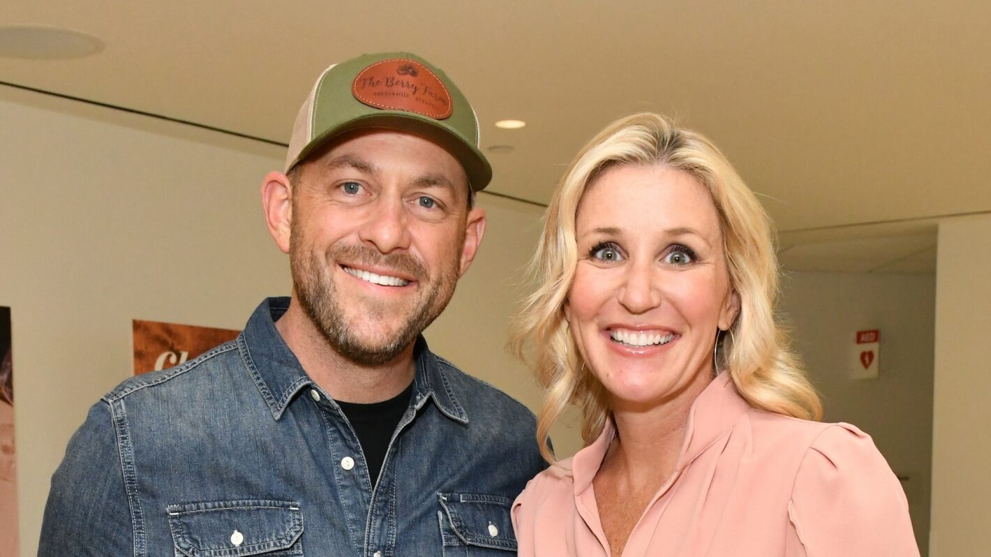 HGTV ‘Fixer to Fabulous’ Stars Dave & Jenny Marrs Share Show Secrets & More