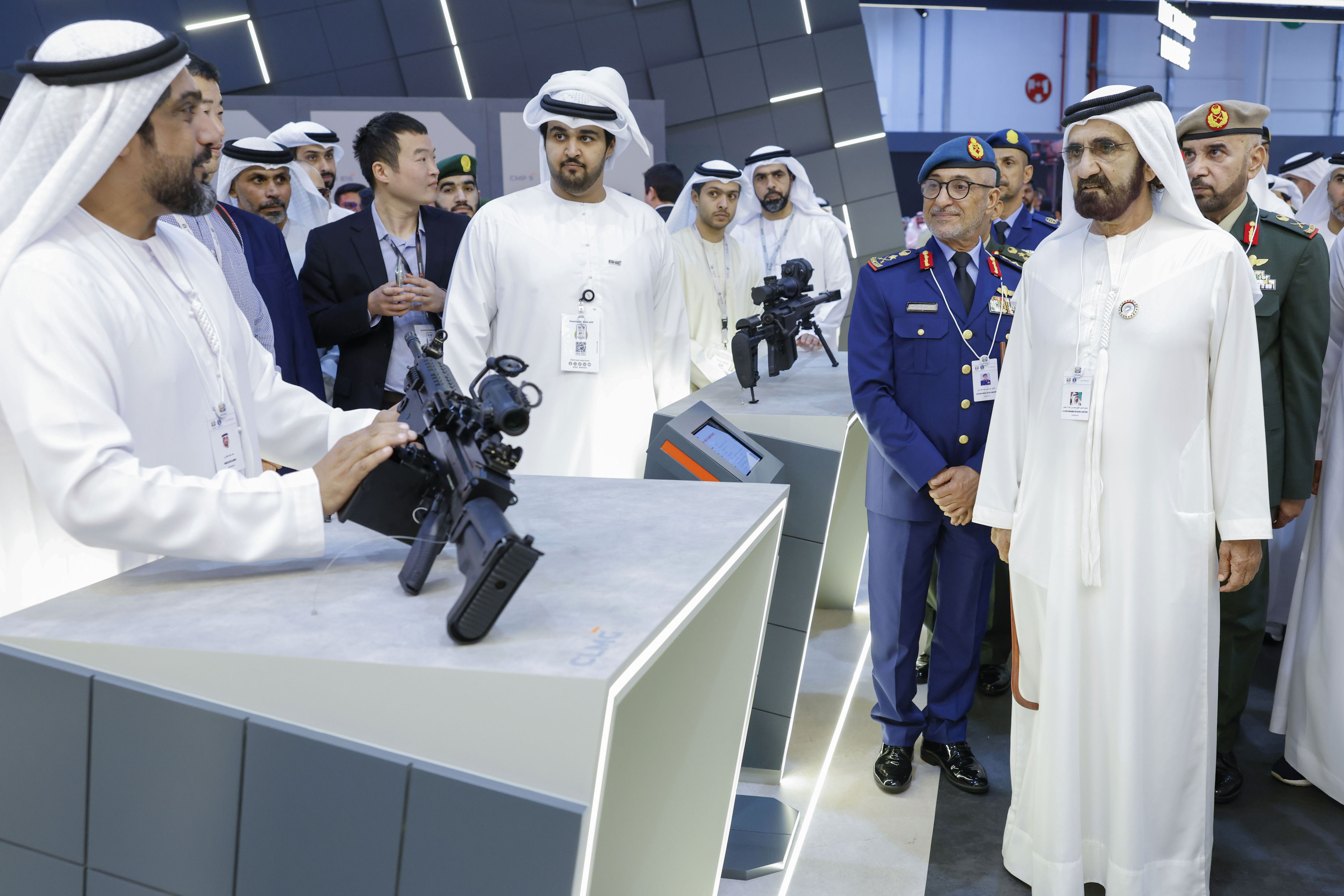 Mohammed bin Rashid visits IDEX in Abu Dhabi