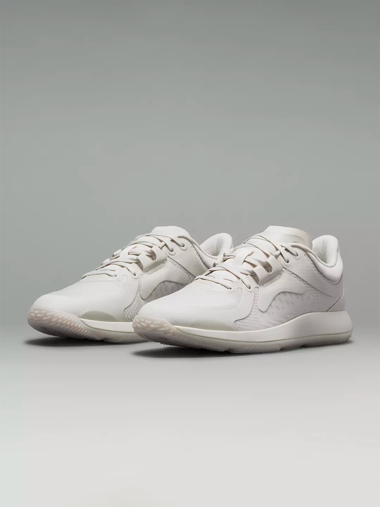 7 Excellent Cross Training Shoes Editors Love for Lifting, HIIT, and More