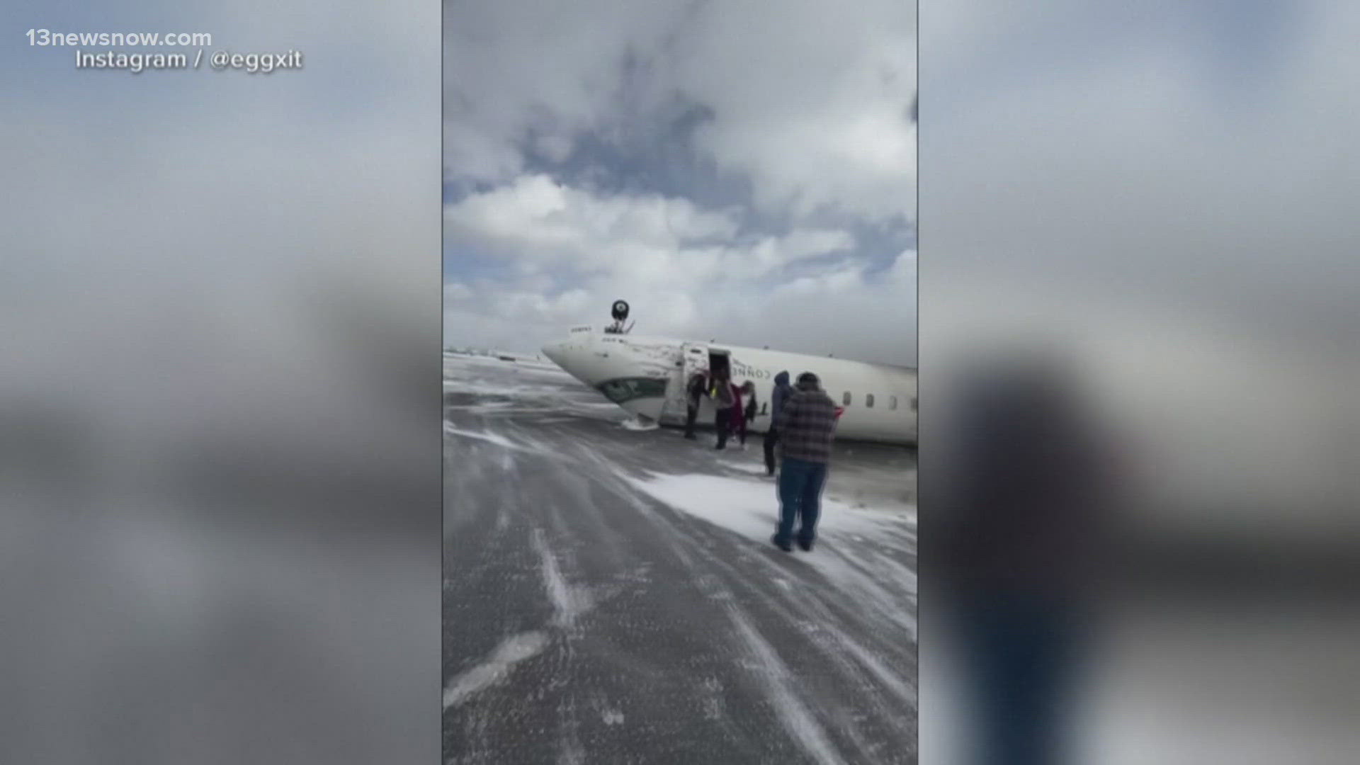 18 people injured in Toronto plane crash