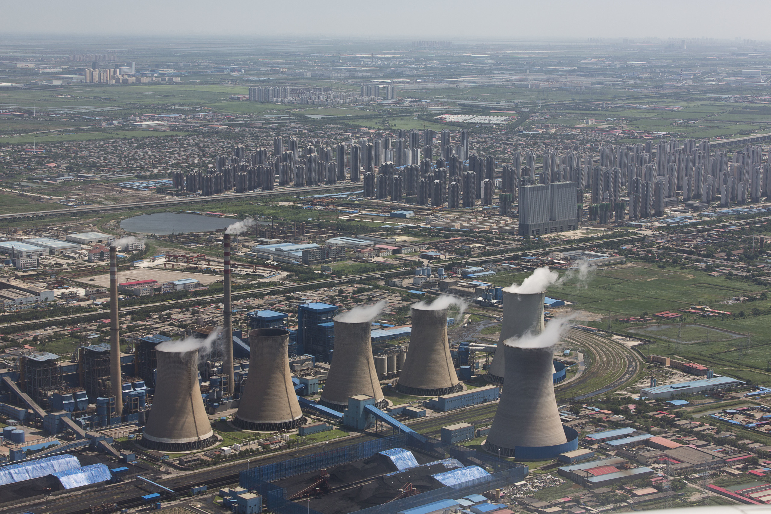 How to Define Your Landscape With Creative Garden Edging